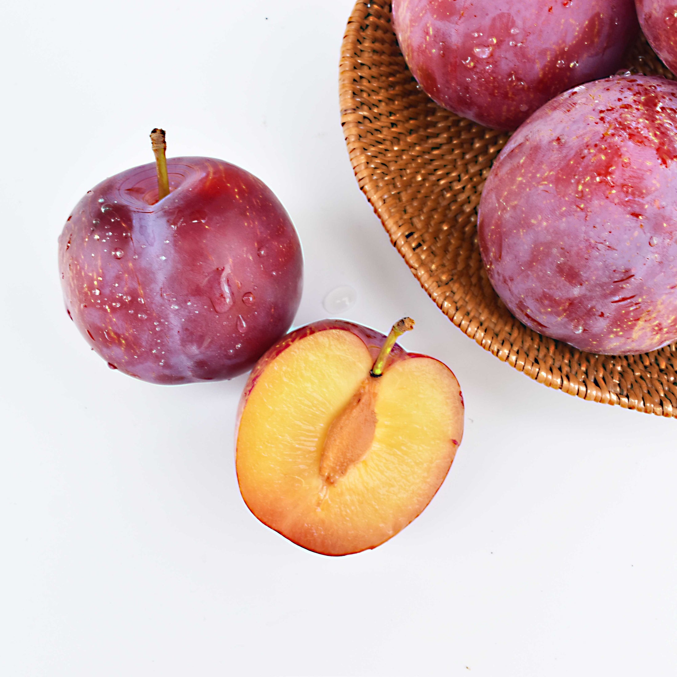 皇寿（高級すもも・プラム）【1.6kg / 8月上旬〜発送】 ｜山梨県 産地直送お取り寄せ・通販 – Katerial